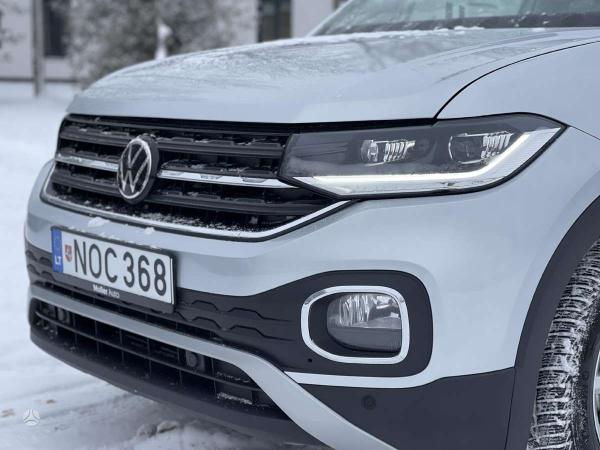 Pelēks Volkswagen T-Cross 2023 Šauļi, ar dzinēja tilpumu 1.00 L un nobraukumu 53 tūkst. km par 17200 €, foto 7 vietnē AUTOMOTO.COM.LV