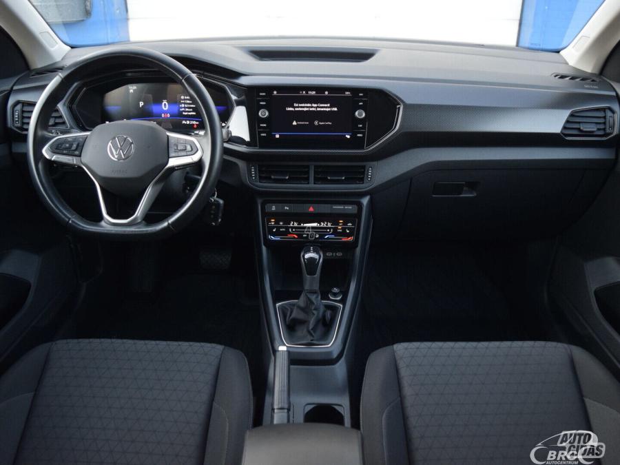 Pelēks Volkswagen T-Cross 2023 Rīga, ar dzinēja tilpumu 1.00 L un nobraukumu 54 tūkst. km par 16800 €, foto 4 vietnē AUTOMOTO.COM.LV
