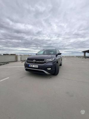 Серый Фольксваген T-Cross 2023 в Вильнюс, объемом двигателя 1.00 л и пробегом 95 тыс. км за 14000 €, фото 3 на AUTOMOTO.COM.LV