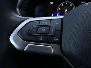 Pelēks Volkswagen T-Cross 2023 Viļņa, ar dzinēja tilpumu 1.00 L un nobraukumu 60 tūkst. km par 16500 €, foto 10 vietnē AUTOMOTO.COM.LV