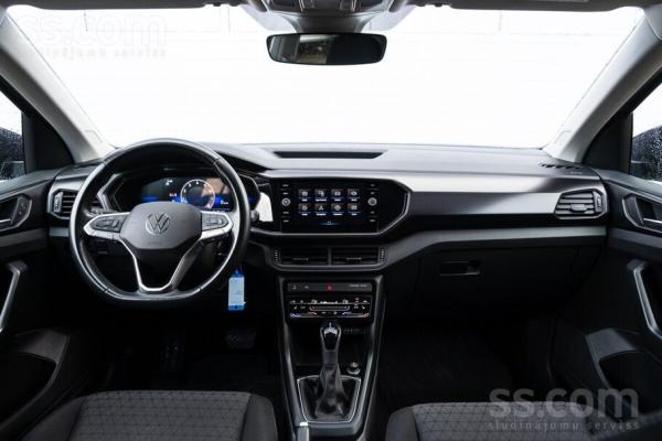 Grey Volkswagen T-Cross 2023 in Riga, with an engine capacity of 1.00 L and mileage of 57 thousand km for 20950 €, photo 8 on AUTOMOTO.COM.LV