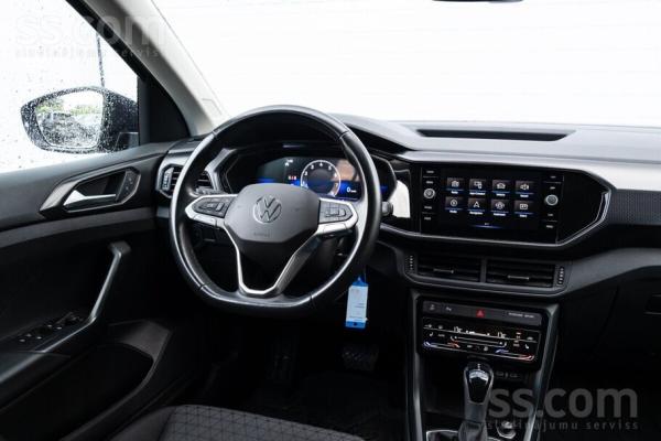 Grey Volkswagen T-Cross 2023 in Riga, with an engine capacity of 1.00 L and mileage of 57 thousand km for 20950 €, photo 9 on AUTOMOTO.COM.LV