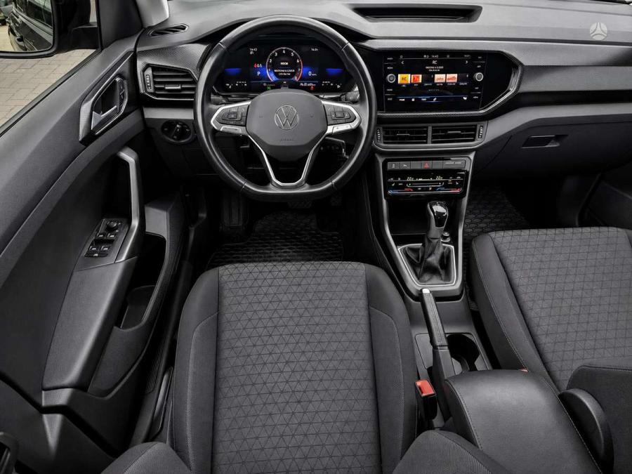 Серый Фольксваген T-Cross 2023 в Вильнюс, объемом двигателя 1.00 л и пробегом 95 тыс. км за 15990 €, фото 8 на AUTOMOTO.COM.LV
