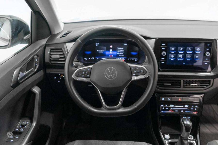 Pelēks Volkswagen T-Cross 2024 Viļņa, ar dzinēja tilpumu 1.00 L un nobraukumu 45 tūkst. km par 18900 €, foto 11 vietnē AUTOMOTO.COM.LV