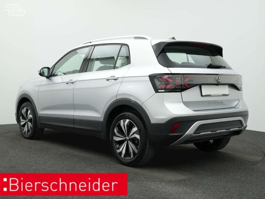 Pelēks Volkswagen T-Cross 2024 Kauņa, ar dzinēja tilpumu 1.00 L un nobraukumu 22 tūkst. km par 24306 €, foto 4 vietnē AUTOMOTO.COM.LV