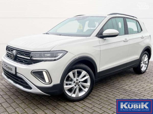 Pelēks Volkswagen T-Cross 2024 Kauņa, ar dzinēja tilpumu 1.00 L un nobraukumu 13 tūkst. km par 28663 €, foto 2 vietnē AUTOMOTO.COM.LV
