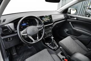 Серый Фольксваген T-Cross 2024 в Рига, объемом двигателя 1.00 л и пробегом 31 тыс. км за 22950 €, фото 22 на AUTOMOTO.COM.LV