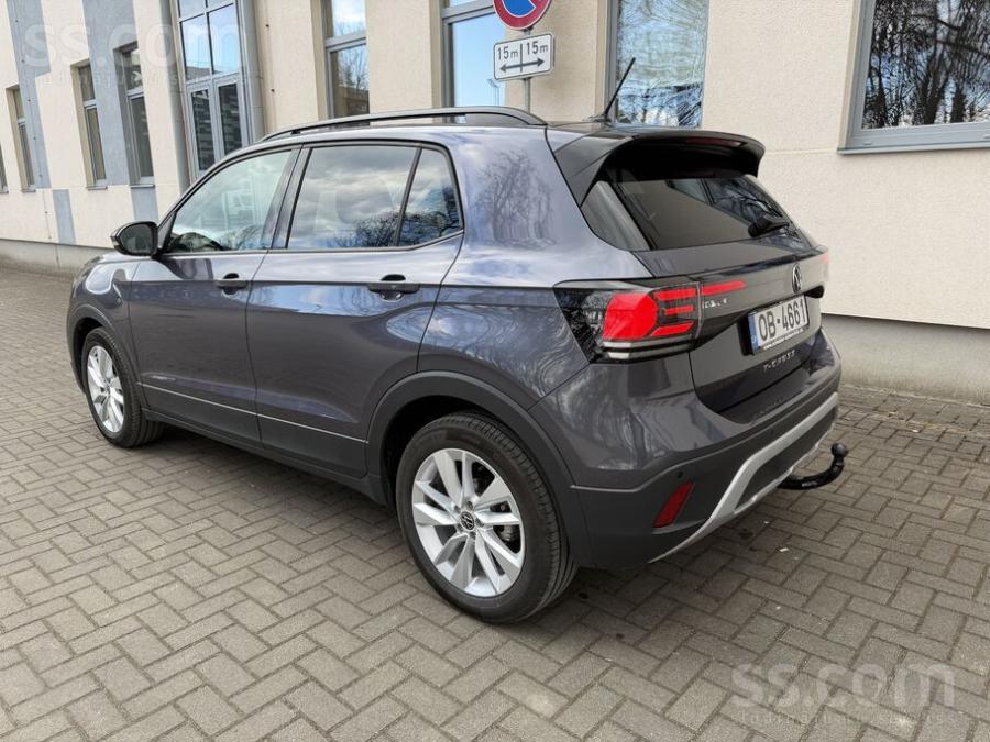 Серый Фольксваген T-Cross 2024 в Елгава, объемом двигателя 1.00 л и пробегом 18 тыс. км за 19950 €, фото 5 на AUTOMOTO.COM.LV