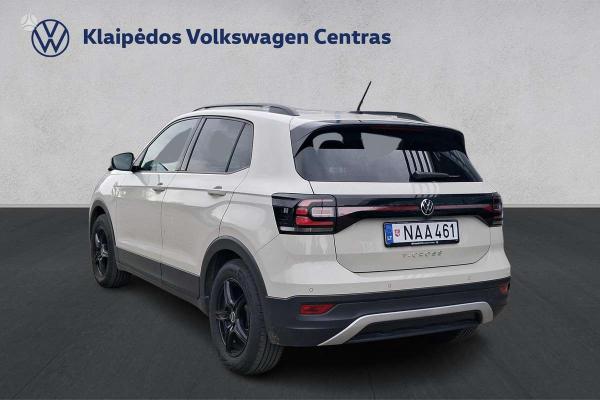 Grey Volkswagen T-Cross 2024 in Klaipeda, with an engine capacity of 1.00 L and mileage of 32 thousand km for 16000 €, photo 4 on AUTOMOTO.COM.LV