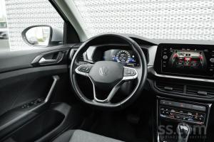 Серый Фольксваген T-Cross 2024 в Рига, объемом двигателя 1.00 л и пробегом 45 тыс. км за 22900 €, фото 23 на AUTOMOTO.COM.LV