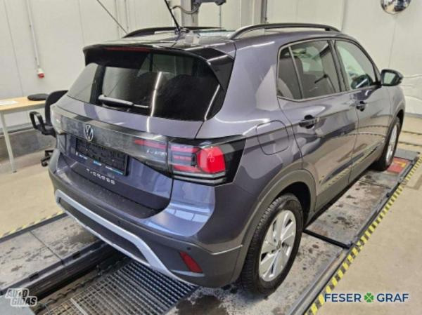 Grey Volkswagen T-Cross 2025 in Kaunas, with an engine capacity of 1.00 L and mileage of 17 thousand km for 22338 €, photo 2 on AUTOMOTO.COM.LV