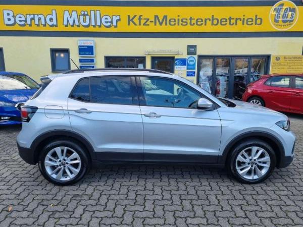 Grey Volkswagen T-Cross 2025 in Kaunas, with an engine capacity of 1.00 L and mileage of 14 thousand km for 23788 €, photo 1 on AUTOMOTO.COM.LV