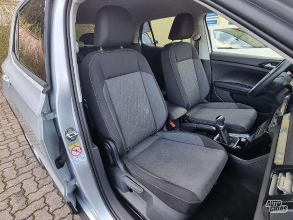 Grey Volkswagen T-Cross 2025 in Kaunas, with an engine capacity of 1.00 L and mileage of 14 thousand km for 23788 €, photo 10 on AUTOMOTO.COM.LV