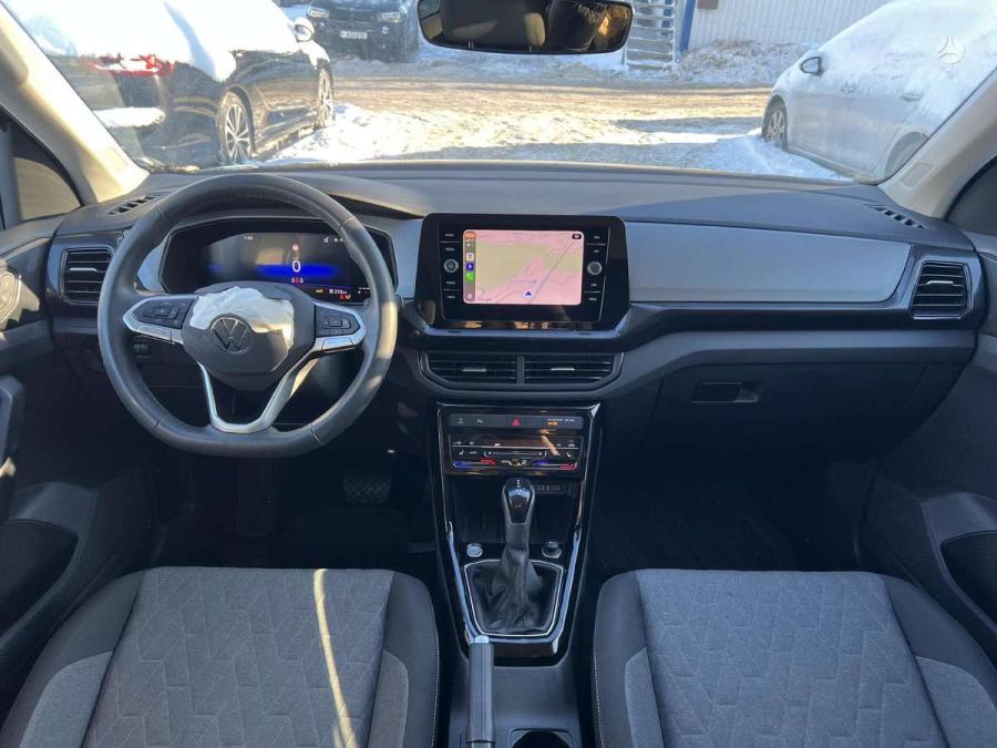 Pelēks Volkswagen T-Cross 2025 Kauņa, ar dzinēja tilpumu 1.00 L un nobraukumu 14 tūkst. km par 17900 €, foto 15 vietnē AUTOMOTO.COM.LV