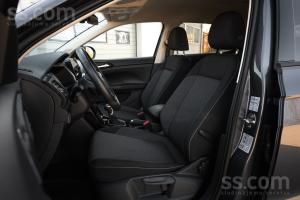 Grey Volkswagen T-Cross 2025 in Jelgava, with an engine capacity of 1.00 L and mileage of 31 thousand km for 22900 €, photo 7 on AUTOMOTO.COM.LV