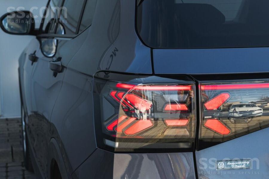 Pelēks Volkswagen T-Cross 2025 Ventspils, ar dzinēja tilpumu 1.00 L un nobraukumu 31 tūkst. km par 22500 €, foto 12 vietnē AUTOMOTO.COM.LV