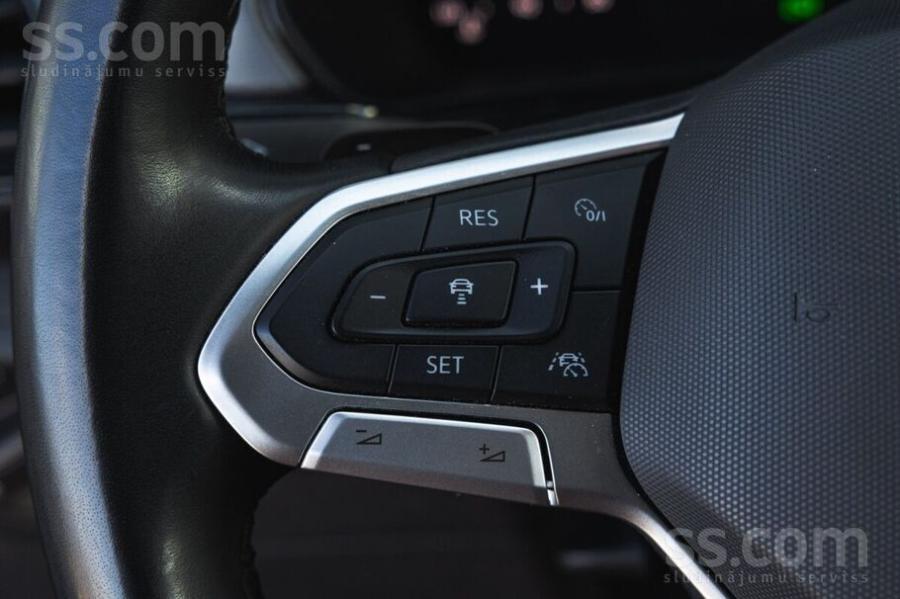 Pelēks Volkswagen T-Cross 2025 Ventspils, ar dzinēja tilpumu 1.00 L un nobraukumu 31 tūkst. km par 22500 €, foto 18 vietnē AUTOMOTO.COM.LV