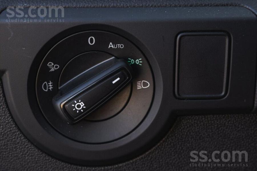 Pelēks Volkswagen T-Cross 2025 Ventspils, ar dzinēja tilpumu 1.00 L un nobraukumu 31 tūkst. km par 22500 €, foto 20 vietnē AUTOMOTO.COM.LV