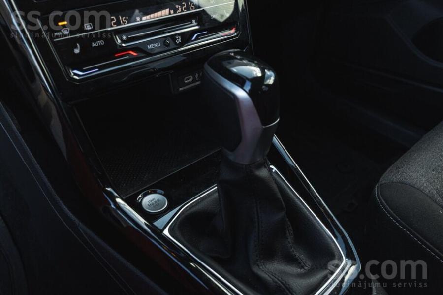 Pelēks Volkswagen T-Cross 2025 Ventspils, ar dzinēja tilpumu 1.00 L un nobraukumu 31 tūkst. km par 22500 €, foto 27 vietnē AUTOMOTO.COM.LV