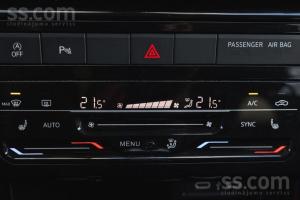 Pelēks Volkswagen T-Cross 2025 Ventspils, ar dzinēja tilpumu 1.00 L un nobraukumu 31 tūkst. km par 22500 €, foto 28 vietnē AUTOMOTO.COM.LV