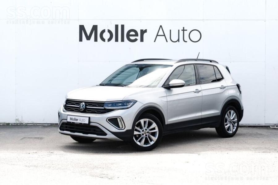 Серый Фольксваген T-Cross 2025 в Рига, объемом двигателя 1.00 л и пробегом 32 тыс. км за 22950 €, фото 1 на AUTOMOTO.COM.LV