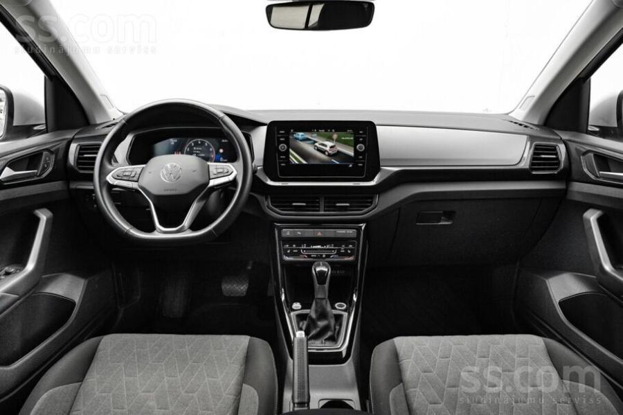 Серый Фольксваген T-Cross 2025 в Рига, объемом двигателя 1.00 л и пробегом 32 тыс. км за 22950 €, фото 7 на AUTOMOTO.COM.LV