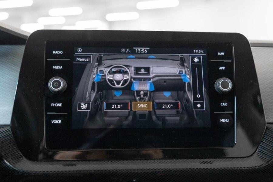 Pelēks Volkswagen T-Cross 2025 Viļņa, ar dzinēja tilpumu 1.00 L un nobraukumu 25 tūkst. km par 22400 €, foto 15 vietnē AUTOMOTO.COM.LV