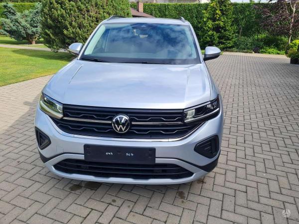 Grey Volkswagen T-Cross 2025 in Raseiniai, with an engine capacity of 1.00 L and mileage of 7 thousand km for 19900 €, photo 2 on AUTOMOTO.COM.LV