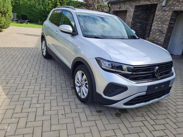 Grey Volkswagen T-Cross 2025 in Raseiniai, with an engine capacity of 1.00 L and mileage of 7 thousand km for 19900 €, photo 3 on AUTOMOTO.COM.LV