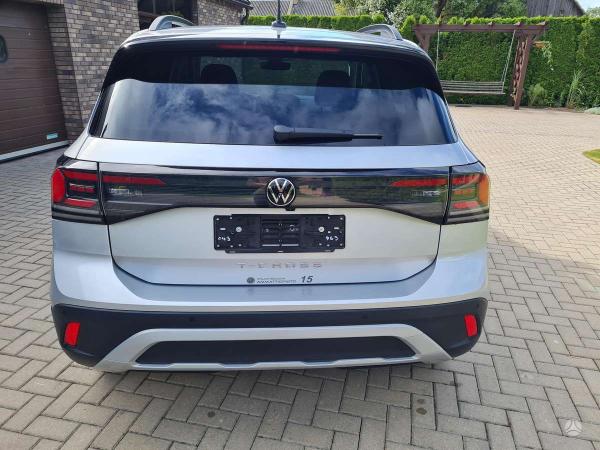 Grey Volkswagen T-Cross 2025 in Raseiniai, with an engine capacity of 1.00 L and mileage of 7 thousand km for 19900 €, photo 5 on AUTOMOTO.COM.LV