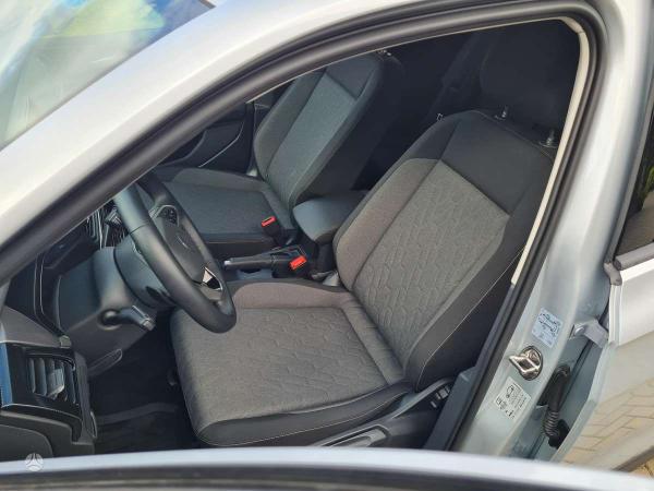 Grey Volkswagen T-Cross 2025 in Raseiniai, with an engine capacity of 1.00 L and mileage of 7 thousand km for 19900 €, photo 9 on AUTOMOTO.COM.LV