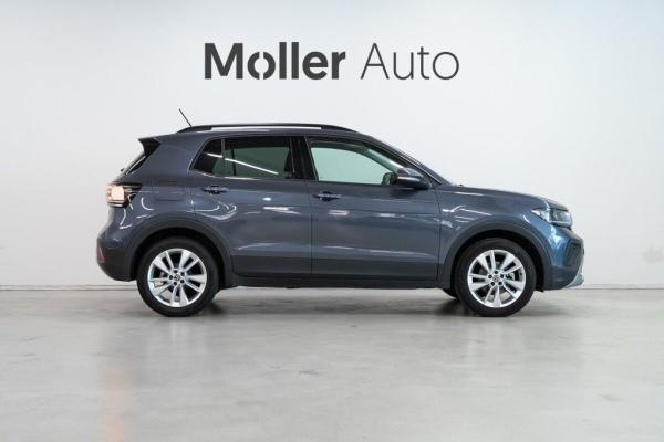 Pelēks Volkswagen T-Cross 2025 Viļņa, ar dzinēja tilpumu 1.00 L un nobraukumu 24 tūkst. km par 22400 €, foto 4 vietnē AUTOMOTO.COM.LV