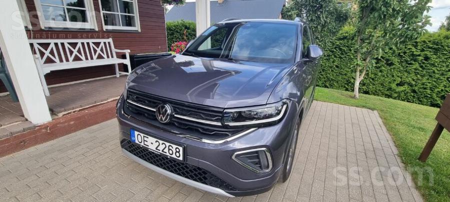 Pelēks Volkswagen T-Cross 2025 Rīga, ar dzinēja tilpumu 1.00 L un nobraukumu 23 tūkst. km par 27000 €, foto 6 vietnē AUTOMOTO.COM.LV
