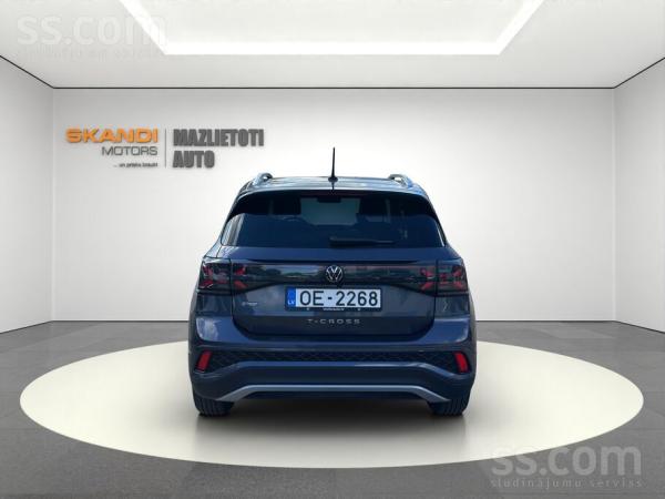 Grey Volkswagen T-Cross 2025 in Riga, with an engine capacity of 1.00 L and mileage of 23 thousand km for 23990 €, photo 4 on AUTOMOTO.COM.LV