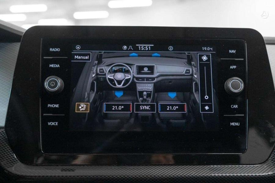 Pelēks Volkswagen T-Cross 2025 Viļņa, ar dzinēja tilpumu 1.00 L un nobraukumu 23 tūkst. km par 22200 €, foto 15 vietnē AUTOMOTO.COM.LV