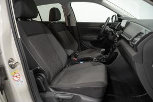 Pelēks Volkswagen T-Cross 2025 Viļņa, ar dzinēja tilpumu 1.00 L un nobraukumu 24 tūkst. km par 21950 €, foto 10 vietnē AUTOMOTO.COM.LV
