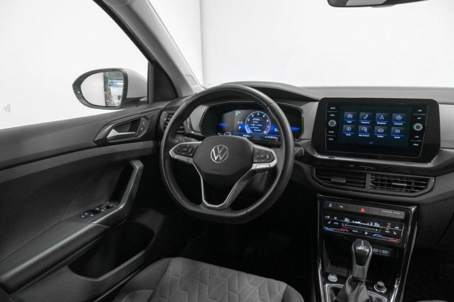 Pelēks Volkswagen T-Cross 2025 Viļņa, ar dzinēja tilpumu 1.00 L un nobraukumu 24 tūkst. km par 21950 €, foto 13 vietnē AUTOMOTO.COM.LV