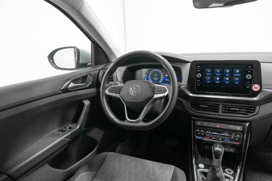Grey Volkswagen T-Cross 2025 in Vilnius, with an engine capacity of 1.00 L and mileage of 25 thousand km for 21950 €, photo 11 on AUTOMOTO.COM.LV