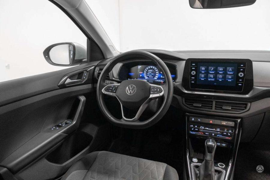 Серый Фольксваген T-Cross 2025 в Вильнюс, объемом двигателя 1.00 л и пробегом 22 тыс. км за 22200 €, фото 11 на AUTOMOTO.COM.LV