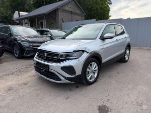 Серый Фольксваген T-Cross 2025 в Каунас, объемом двигателя 1.00 л и пробегом 26 тыс. км за 12900 €, фото  на AUTOMOTO.COM.LV