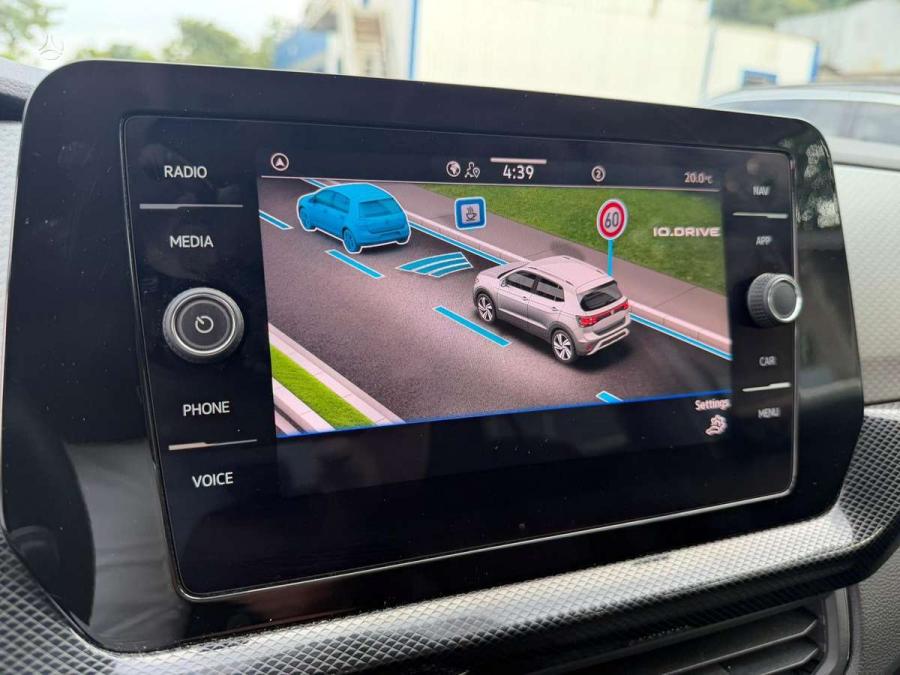 Серый Фольксваген T-Cross 2025 в Каунас, объемом двигателя 1.00 л и пробегом 26 тыс. км за 12900 €, фото 22 на AUTOMOTO.COM.LV