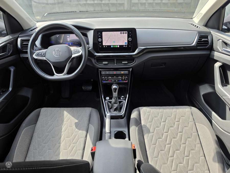 Серый Фольксваген T-Cross 2025 в Каунас, объемом двигателя 1.00 л и пробегом 28 тыс. км за 14400 €, фото 17 на AUTOMOTO.COM.LV