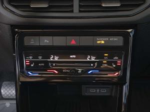 Серый Фольксваген T-Cross 2025 в Каунас, объемом двигателя 1.00 л и пробегом 28 тыс. км за 14400 €, фото 31 на AUTOMOTO.COM.LV