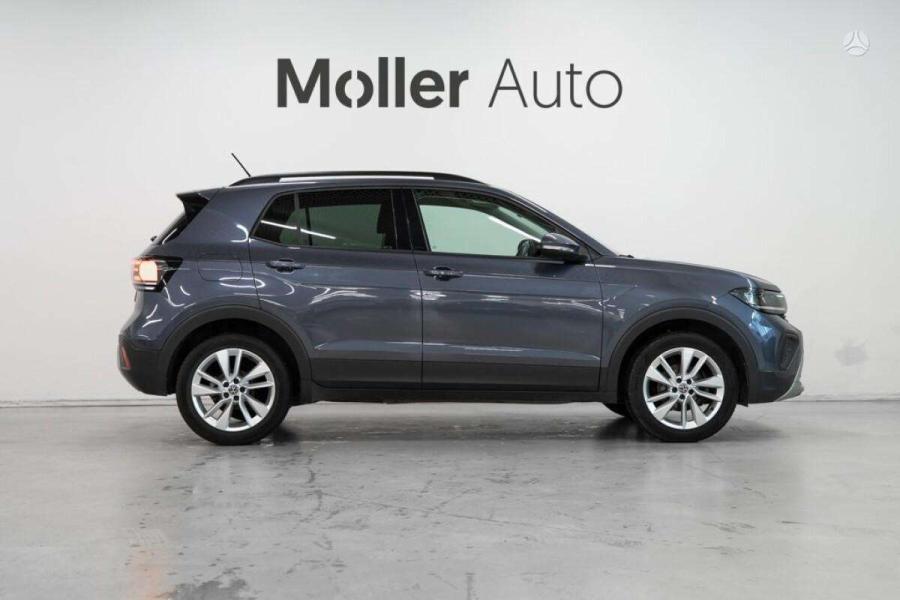 Pelēks Volkswagen T-Cross 2025 Viļņa, ar dzinēja tilpumu 1.00 L un nobraukumu 23 tūkst. km par 21750 €, foto 5 vietnē AUTOMOTO.COM.LV
