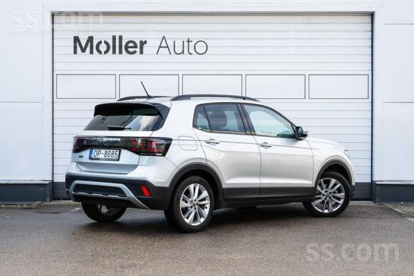 Серый Фольксваген T-Cross 2025 в Рига, объемом двигателя 1.00 л и пробегом 32 тыс. км за 22950 €, фото 3 на AUTOMOTO.COM.LV