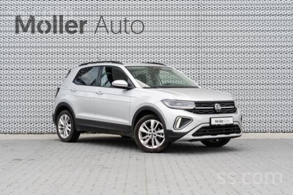 Grey Volkswagen T-Cross 2025 in Riga, with an engine capacity of 1.00 L and mileage of 45 thousand km for 22900 €, photo 3 on AUTOMOTO.COM.LV