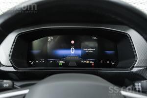 Pelēks Volkswagen T-Cross 2025 Rīga, ar dzinēja tilpumu 1.00 L un nobraukumu 46 tūkst. km par 22900 €, foto 12 vietnē AUTOMOTO.COM.LV