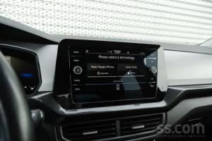 Pelēks Volkswagen T-Cross 2025 Rīga, ar dzinēja tilpumu 1.00 L un nobraukumu 46 tūkst. km par 22900 €, foto 17 vietnē AUTOMOTO.COM.LV