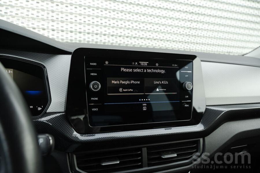 Pelēks Volkswagen T-Cross 2025 Rīga, ar dzinēja tilpumu 1.00 L un nobraukumu 46 tūkst. km par 22900 €, foto 17 vietnē AUTOMOTO.COM.LV
