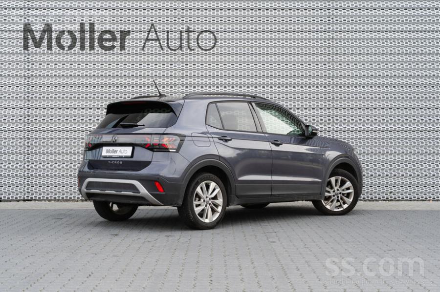 Серый Фольксваген T-Cross 2025 в Рига, объемом двигателя 1.00 л и пробегом 43 тыс. км за 22900 €, фото 5 на AUTOMOTO.COM.LV